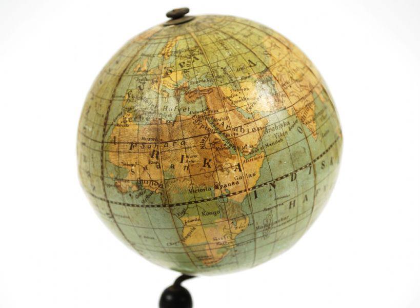 e-Shop/Antique globes-world maps/Code 3207 Globe Jorden AK