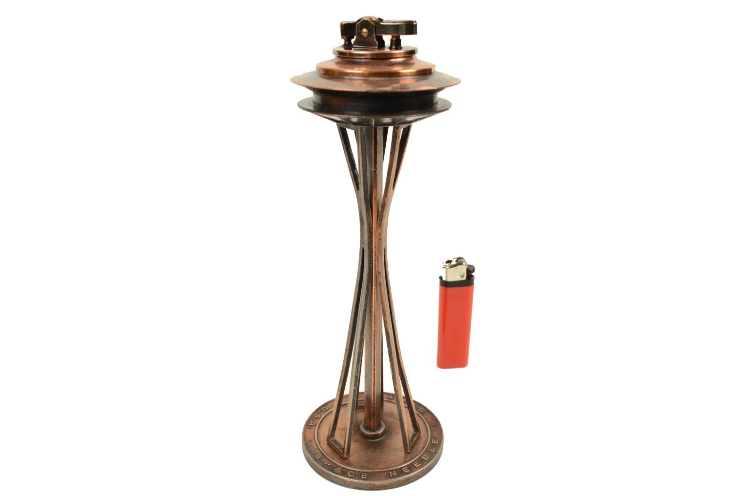 e-Shop/Modern design/Code 4749 Space Needle lighter