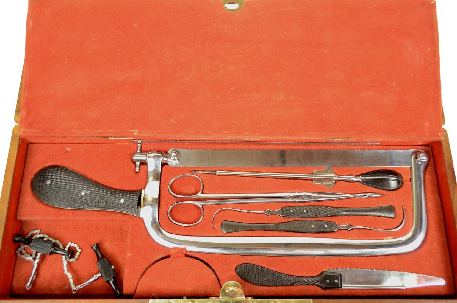 e-Shop/Old medical instruments/Code 5086 Lollini amputation set