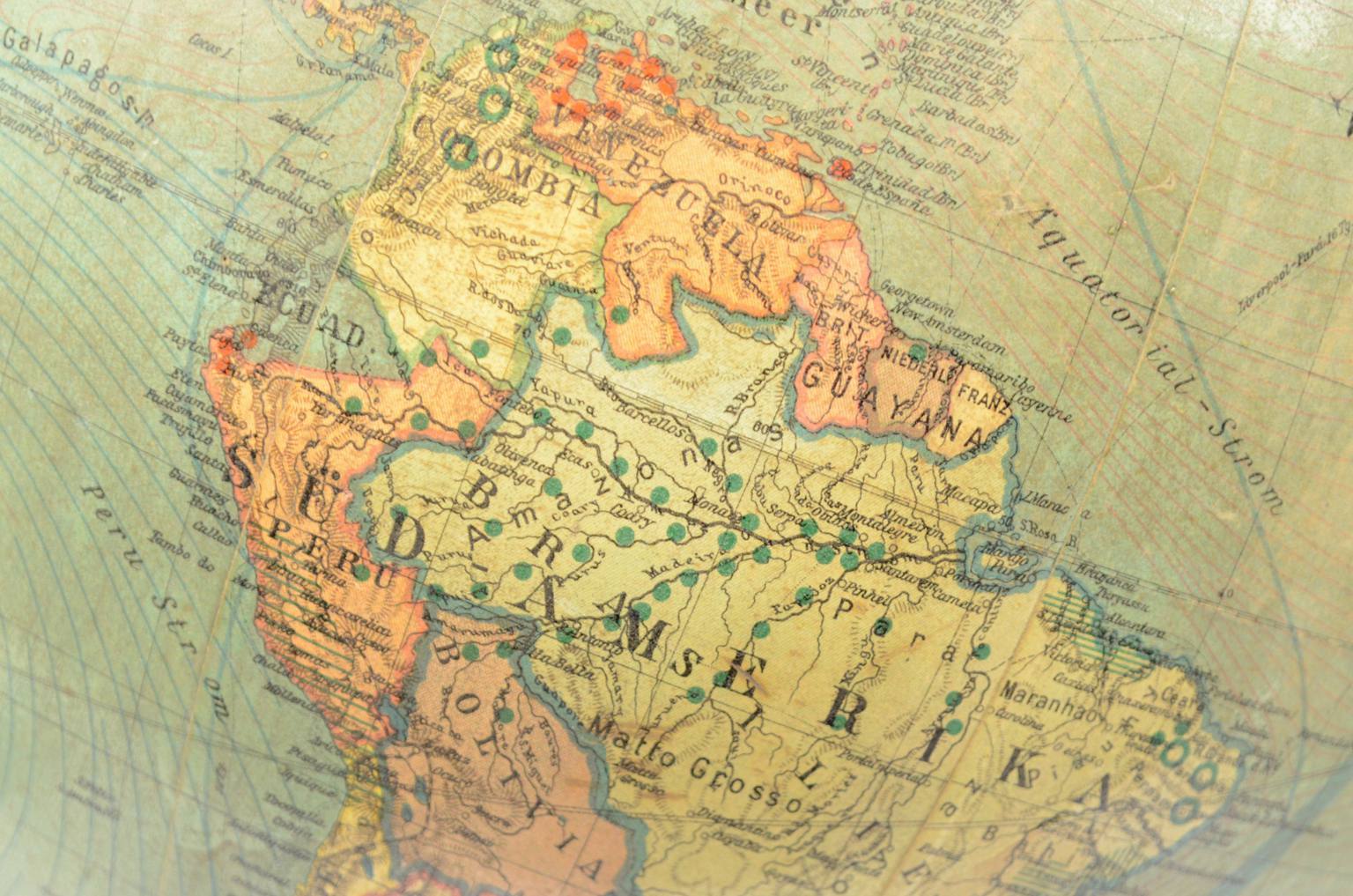 e-Shop/Antique globes-world maps/Code 5808 Columbus globe 1930