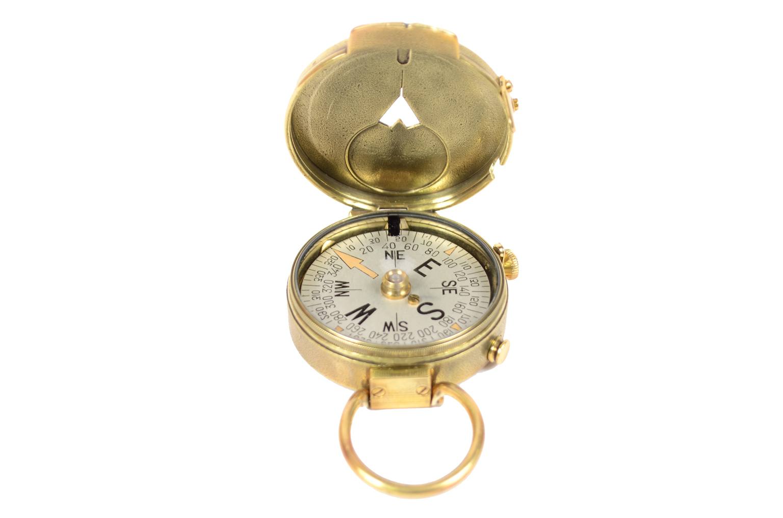 e-Shop/Antique compasses/Code 5980 Old magnetic compass