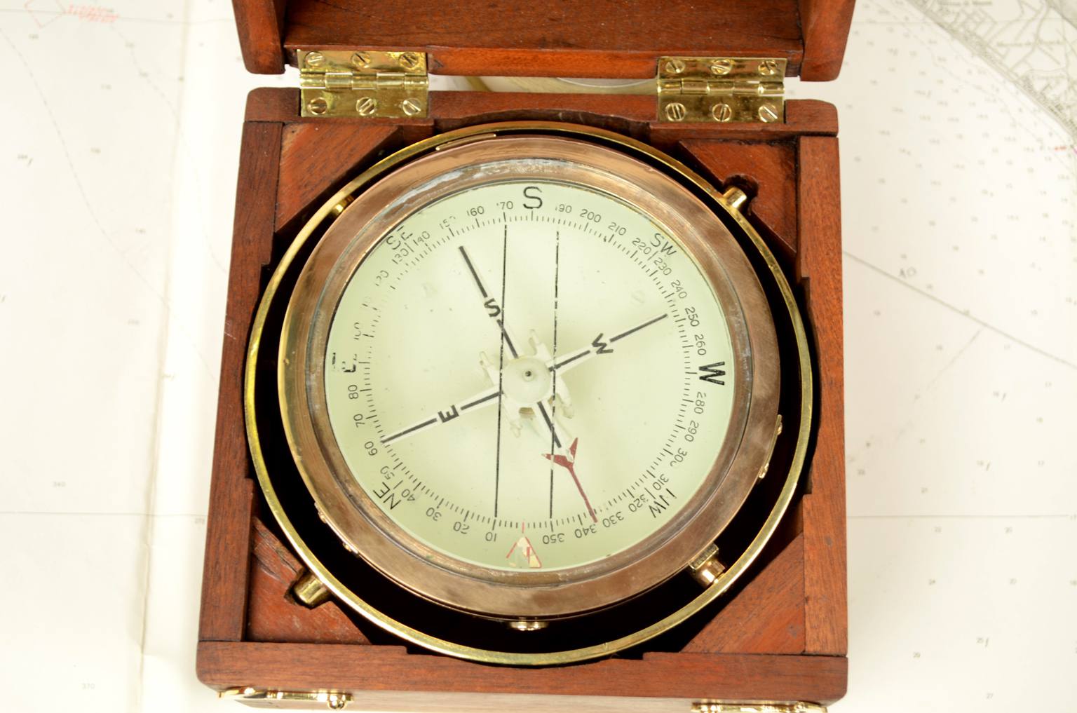 e-Shop/Antique compasses/Code 60685 Aeronautical compass