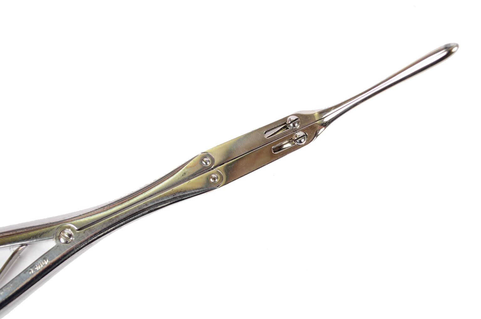e-Shop/Old medical instruments/Code 6068A Hemostatic pliers