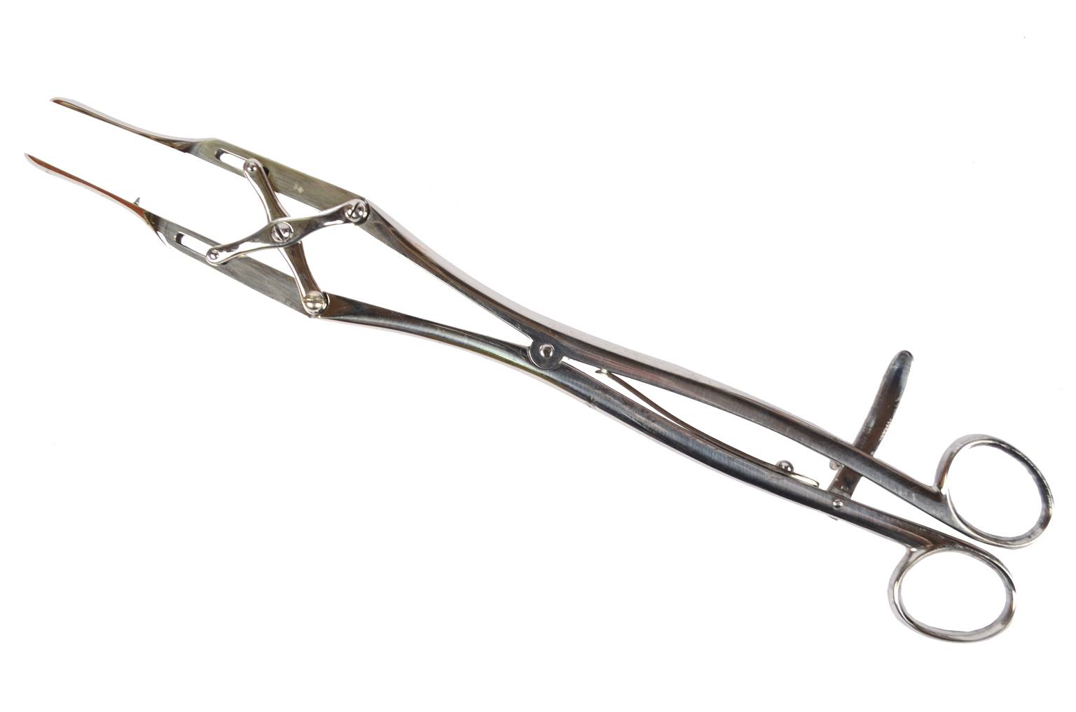 e-Shop/Old medical instruments/Code 6068A Hemostatic pliers