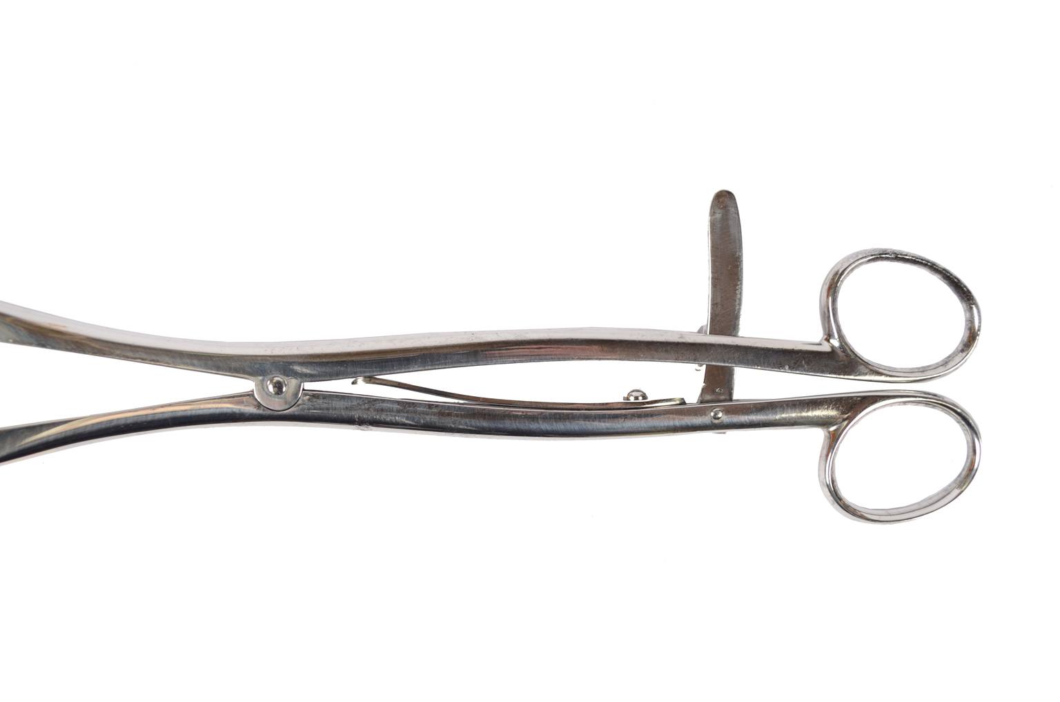 e-Shop/Old medical instruments/Code 6068A Hemostatic pliers