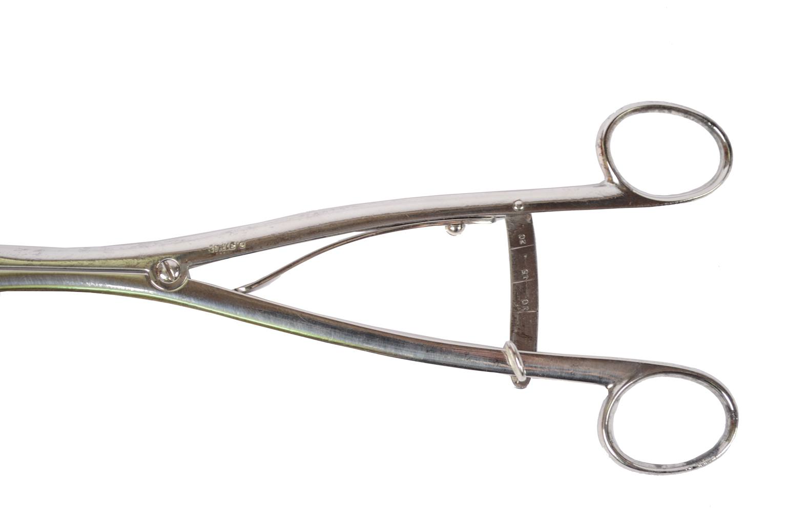 e-Shop/Old medical instruments/Code 6068A Hemostatic pliers