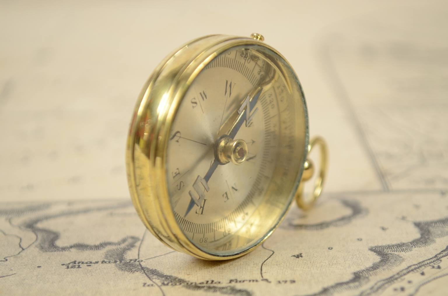 e-Shop/Antique compasses/Code 6072 Antique French compass