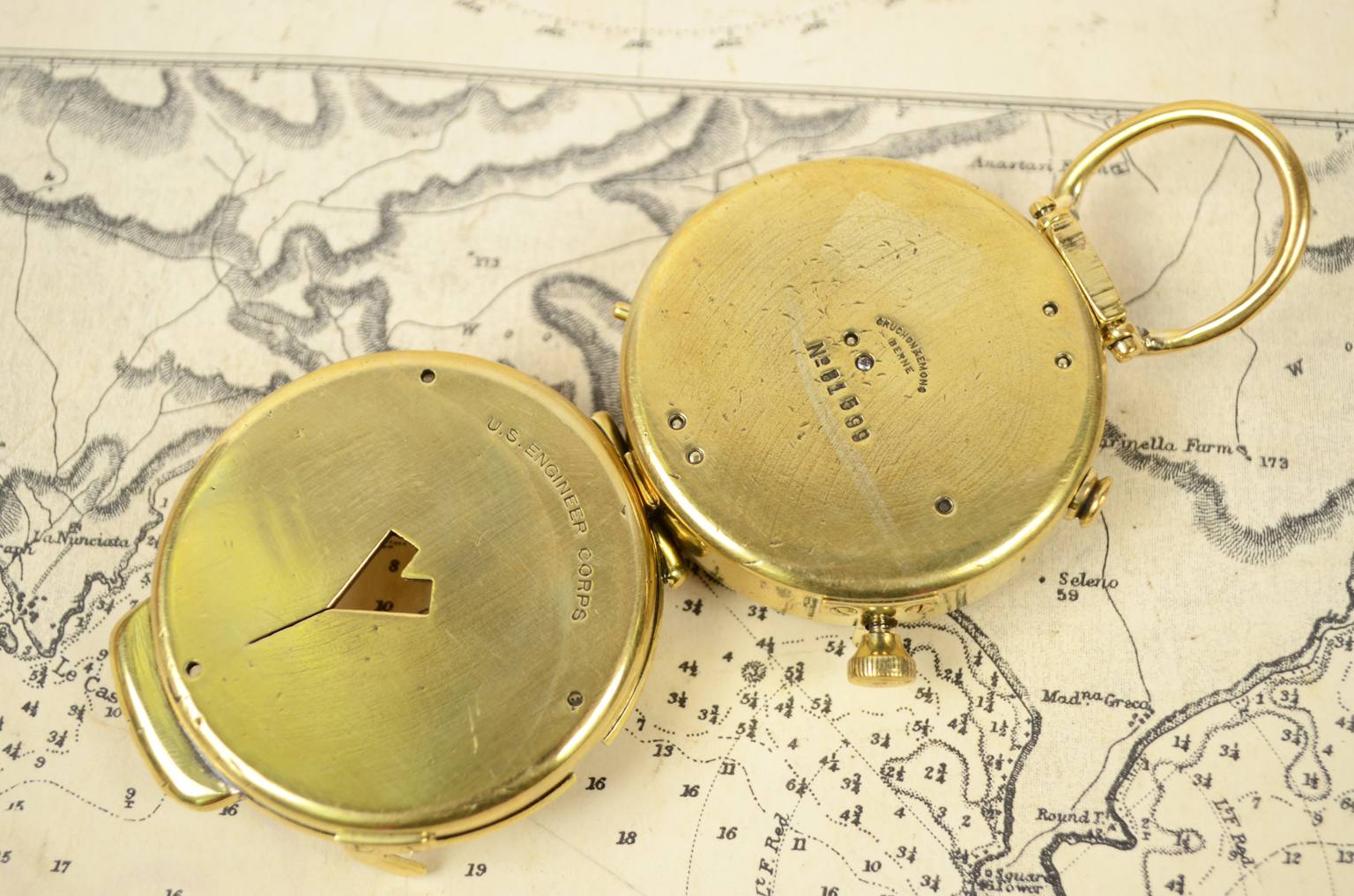 e-Shop/Antique compasses/Code 6119A Military compass