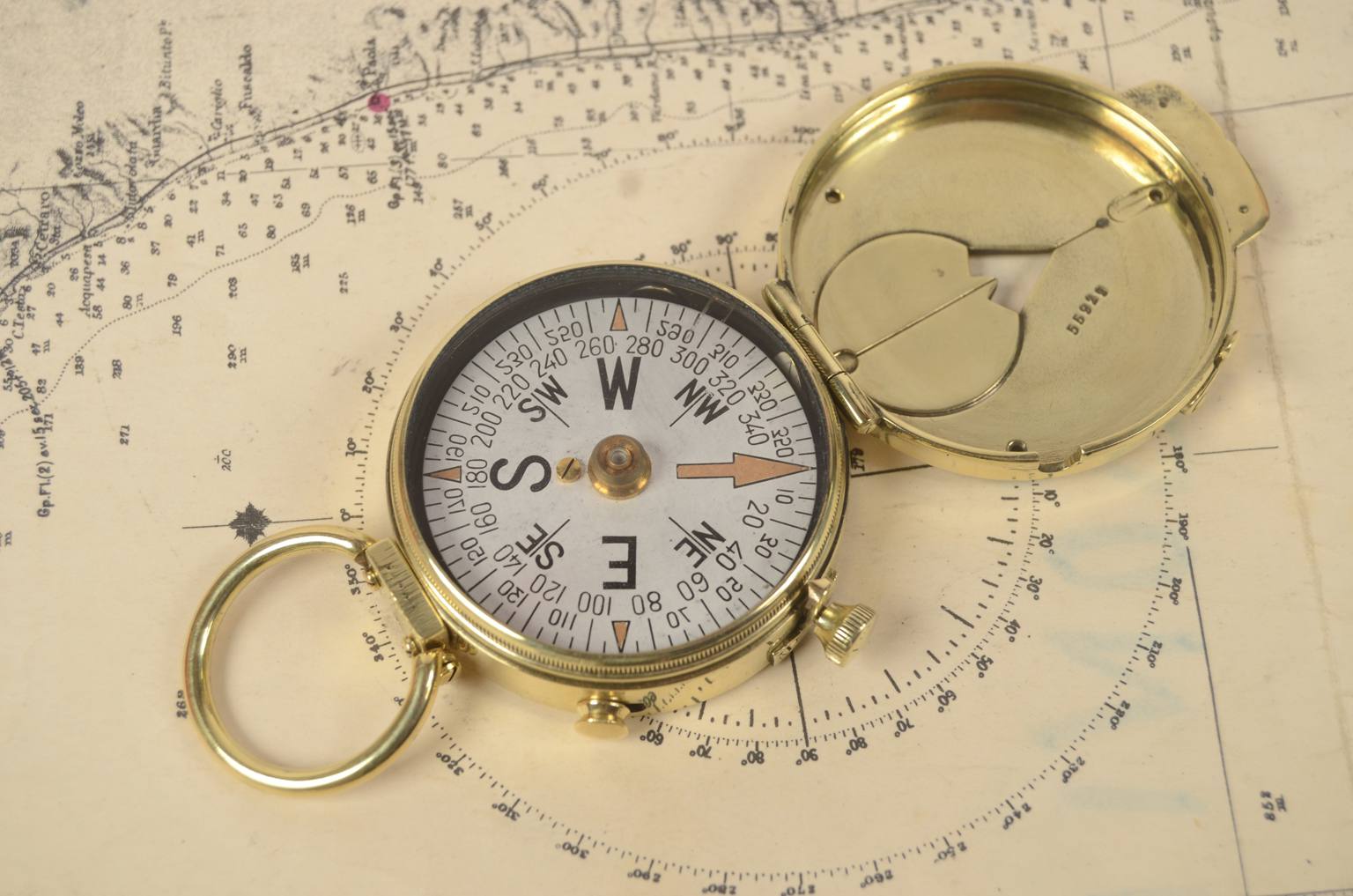 e-Shop/Antique compasses/Code 6621 Antique compass