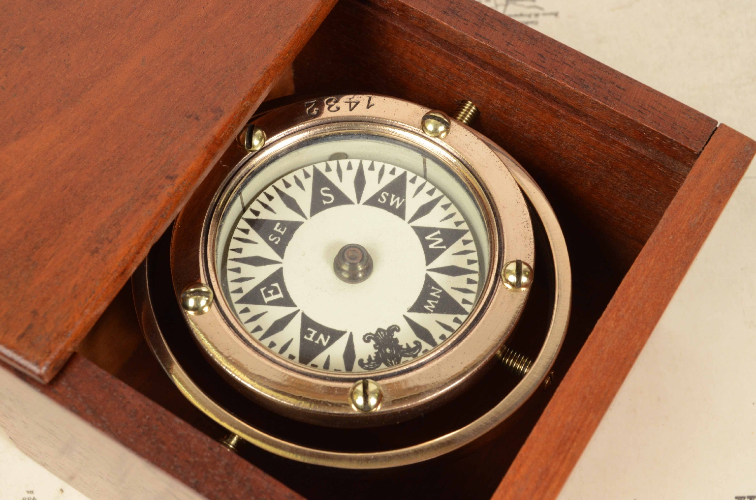 e-Shop/Bussole antiche/Cod. 7416 Bussola Nautica