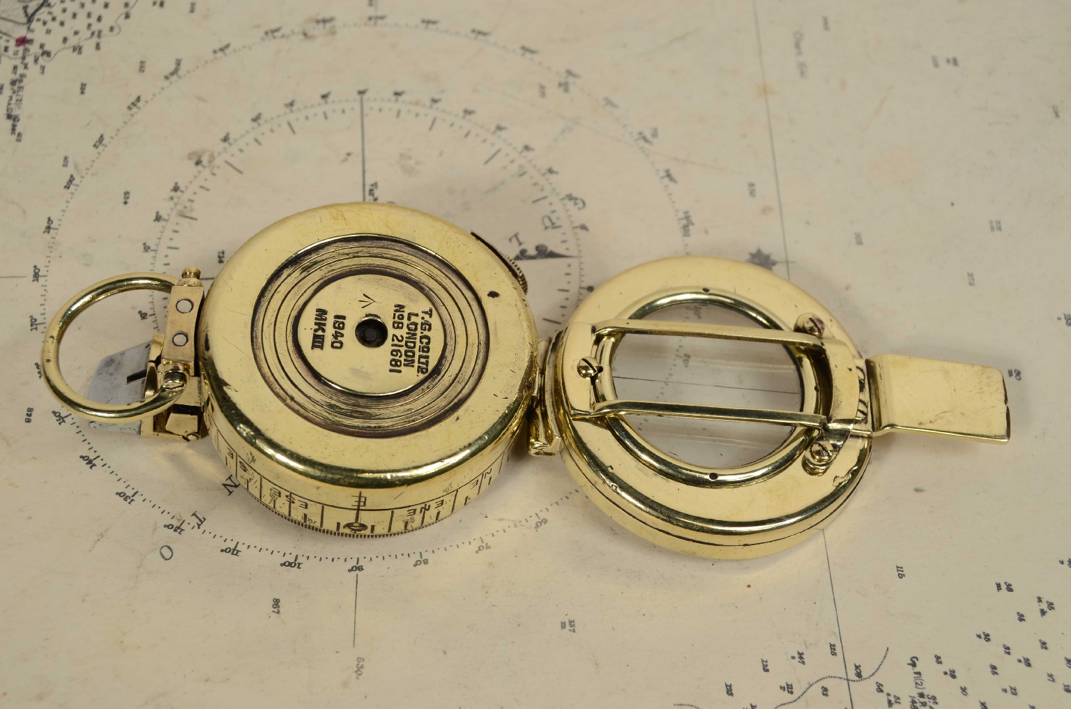 e-Shop/Antique compasses/Code 7816 Pocket Compass